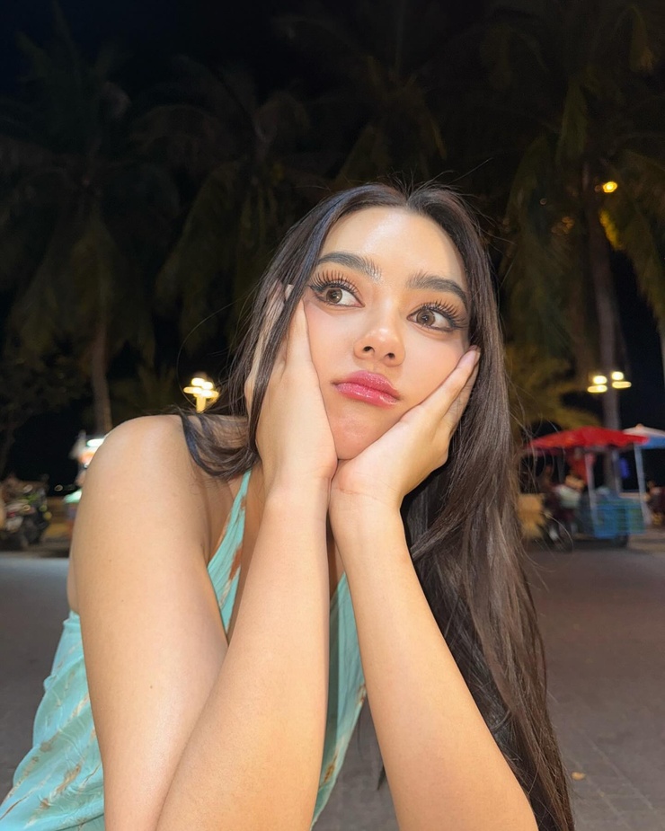 Picture of Amanda Obdam