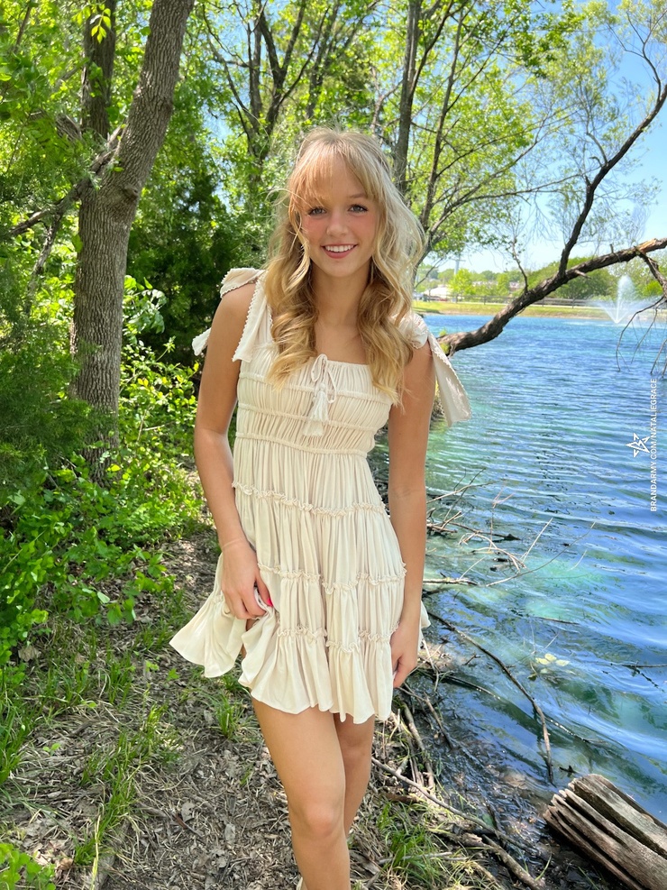 Natalie Grace picture