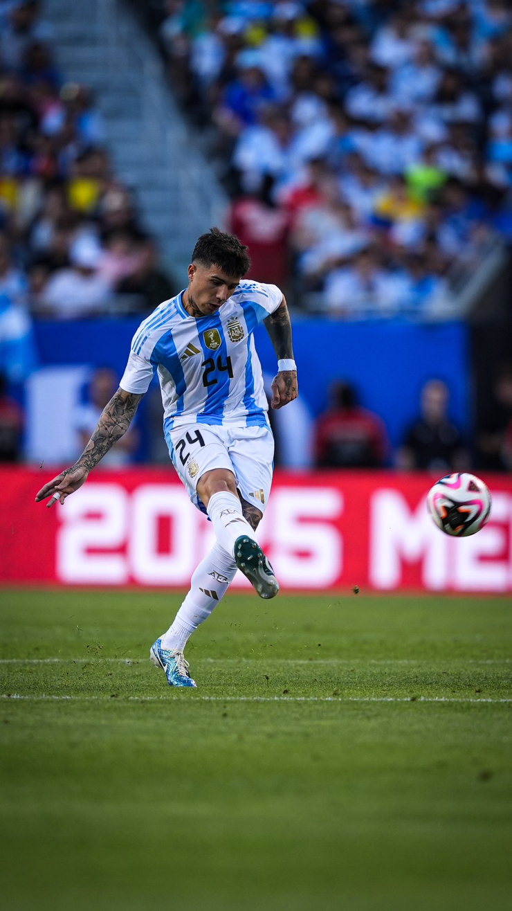 Picture of Enzo Fernández