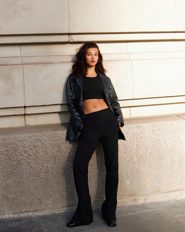 Picture of Anna Grace model