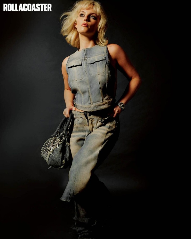 Millie Gibson picture