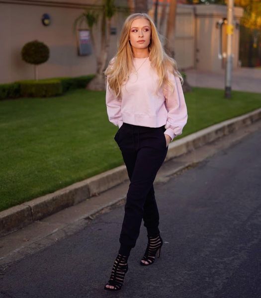 Picture of Maxine Watt