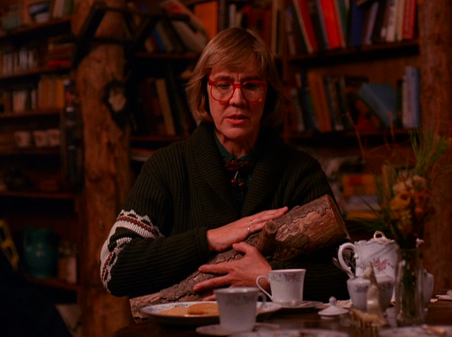 Image of Margaret Lanterman / Log Lady