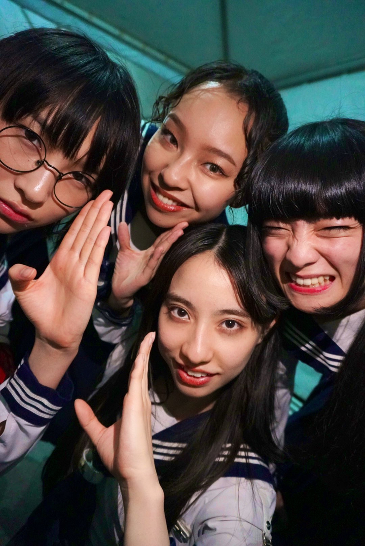 Atarashii Gakko! picture