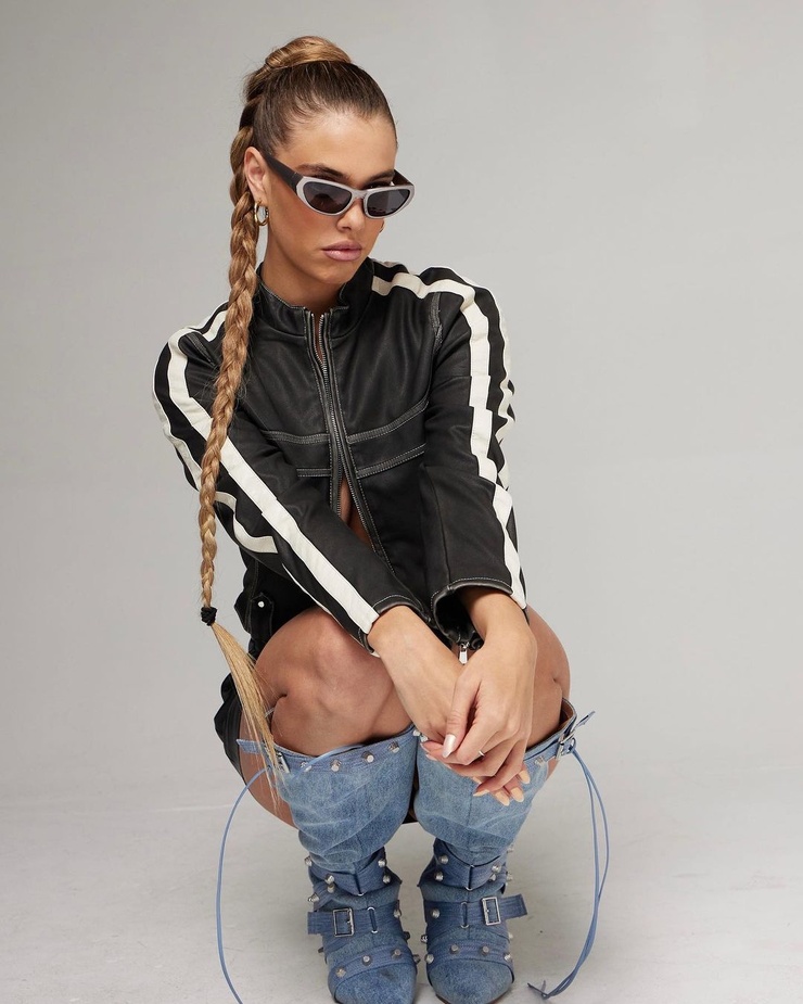 Picture of Ali Hutton