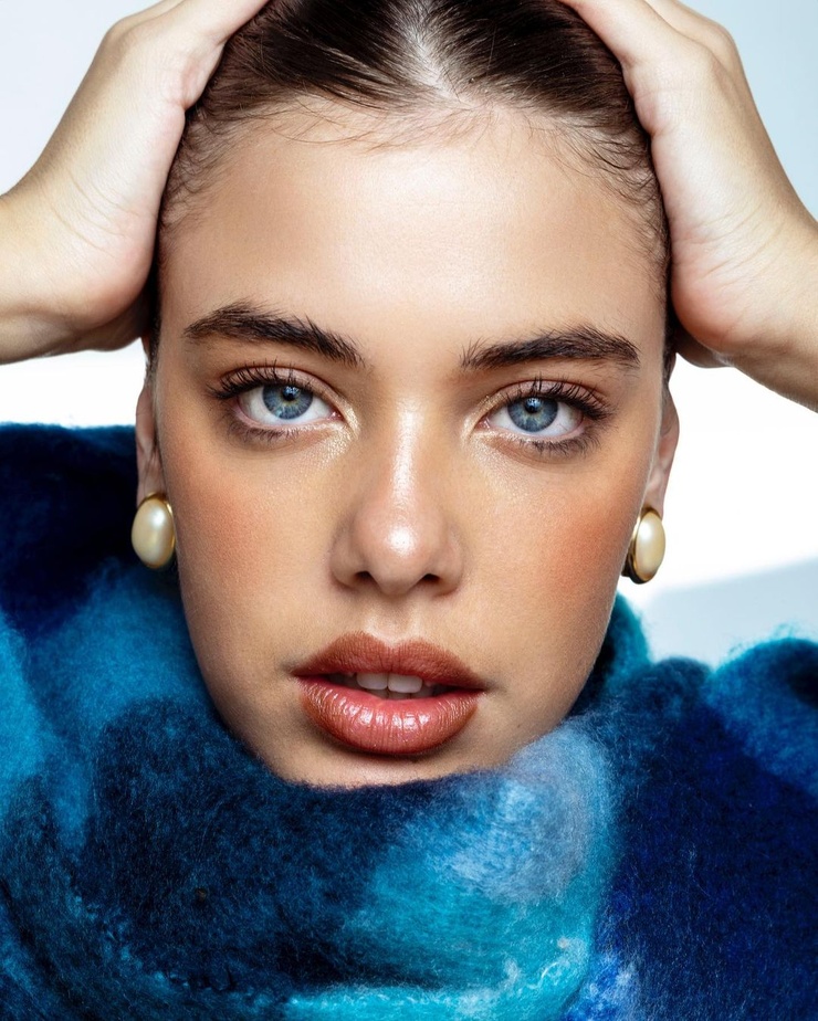 Picture of Ali Hutton