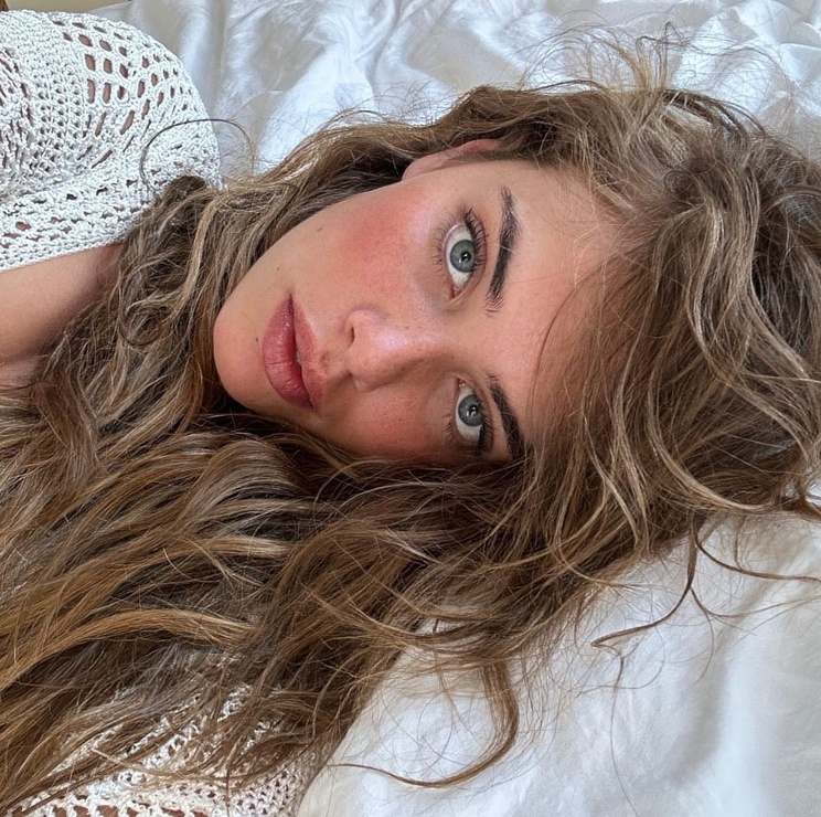 Picture of Ali Hutton