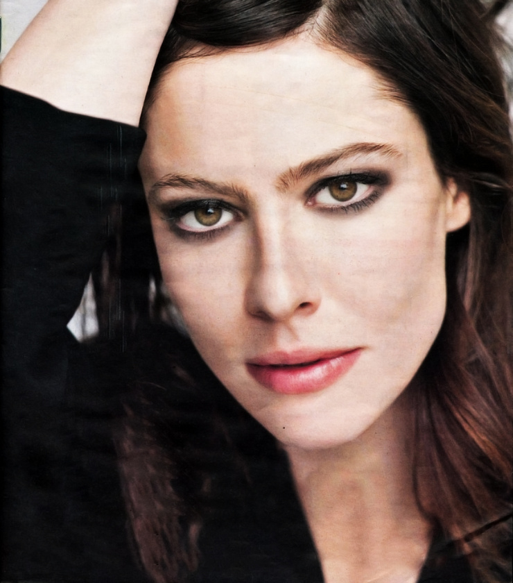 Picture of Anna Mouglalis