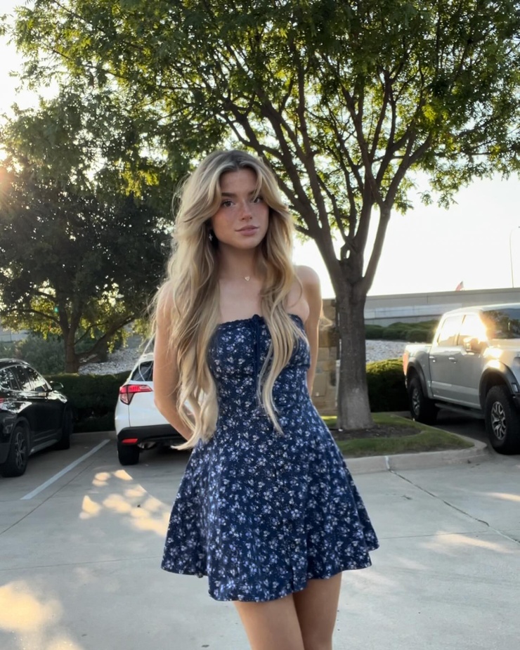 Picture of Hannah Stein