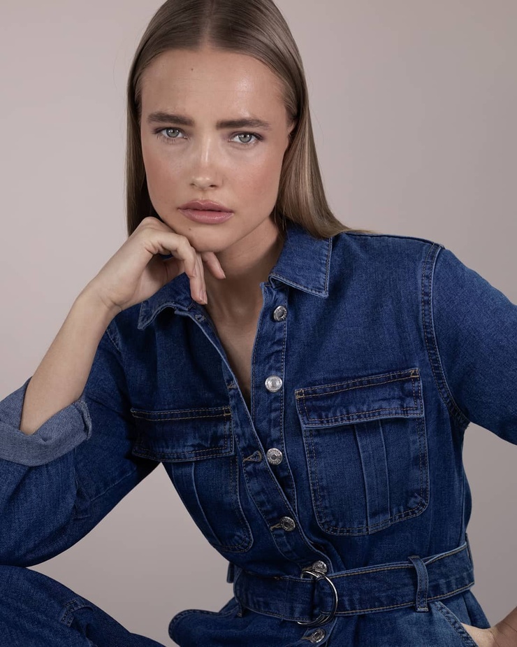 Image of lillian van der veen