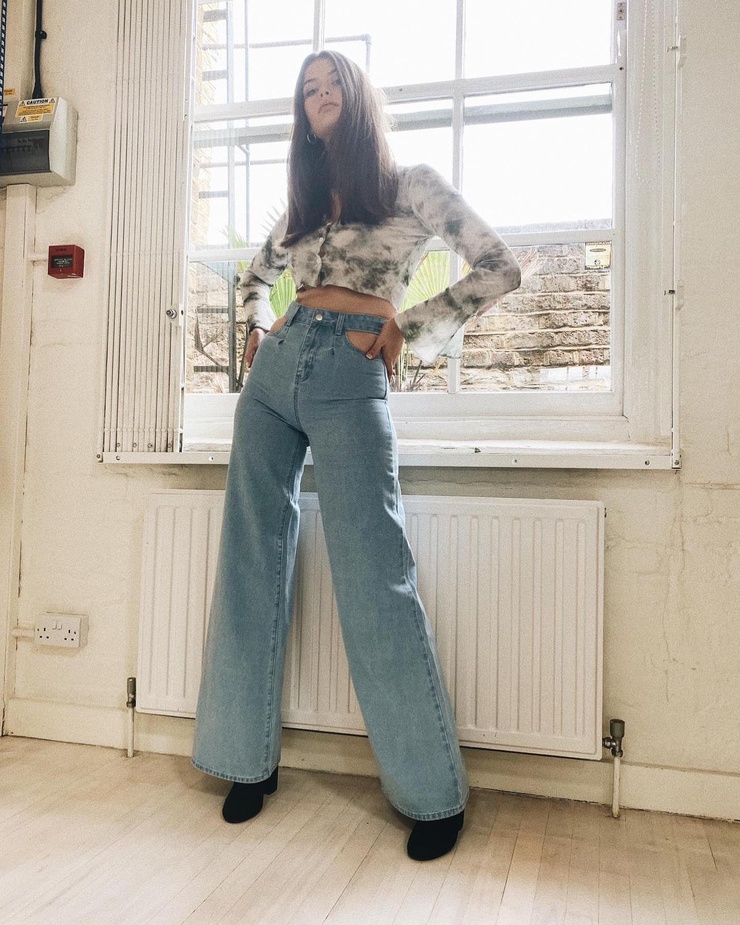 Picture of Ellie Weston