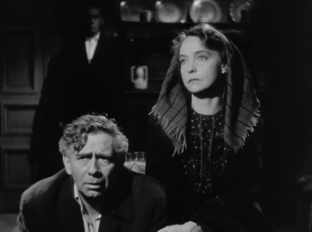 Ray Collins and Lillian Gish