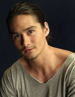 Ananda Everingham picture