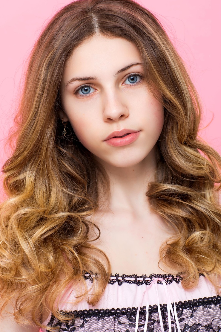 Picture of Mila Brener