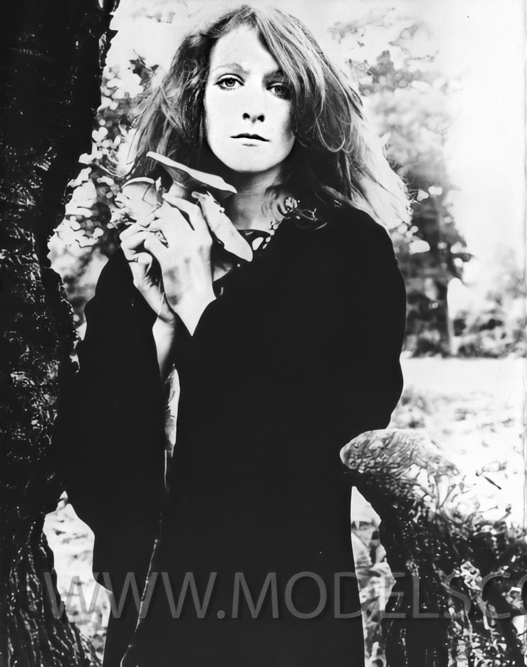 1969 - Monty's Agency