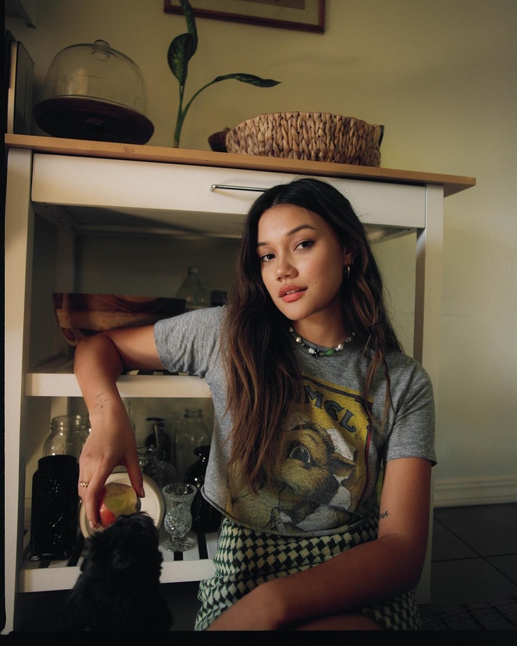 Picture of Gabrielle Current