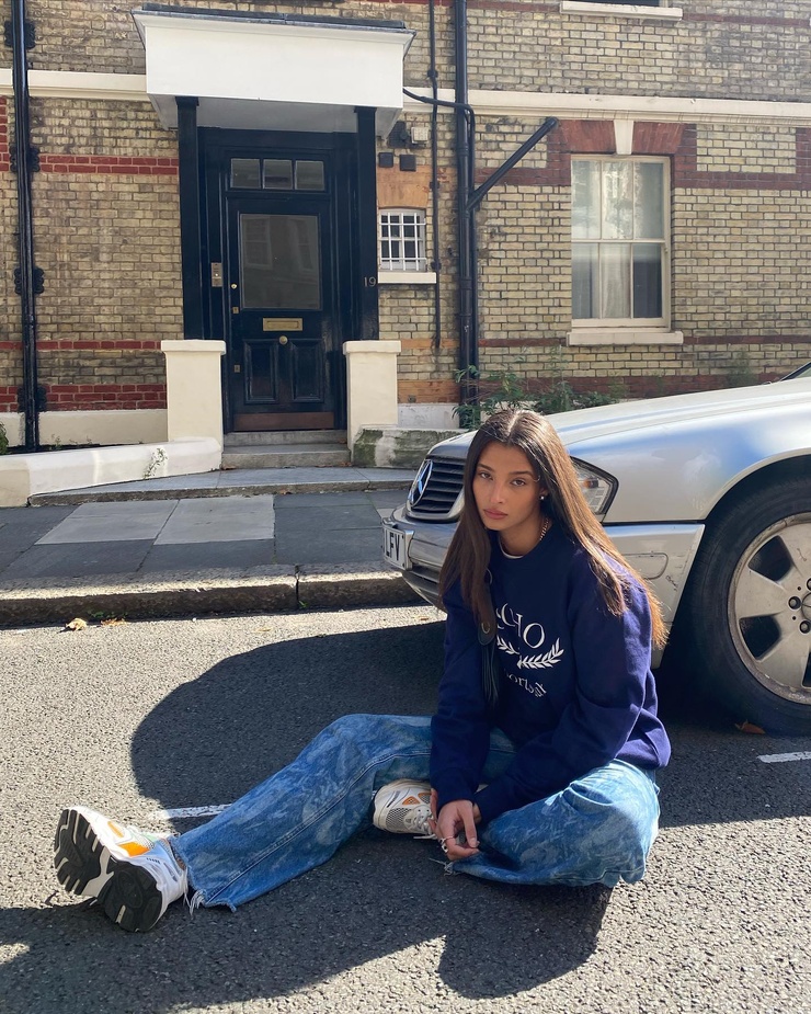 Picture of Anna Grace model