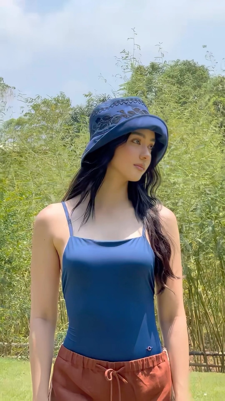 Picture of Amanda Obdam