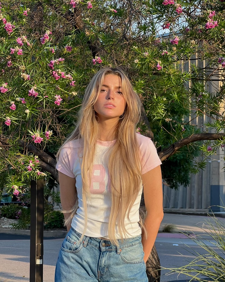 Picture of Hannah Stein