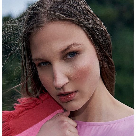 Picture of alicia weiland