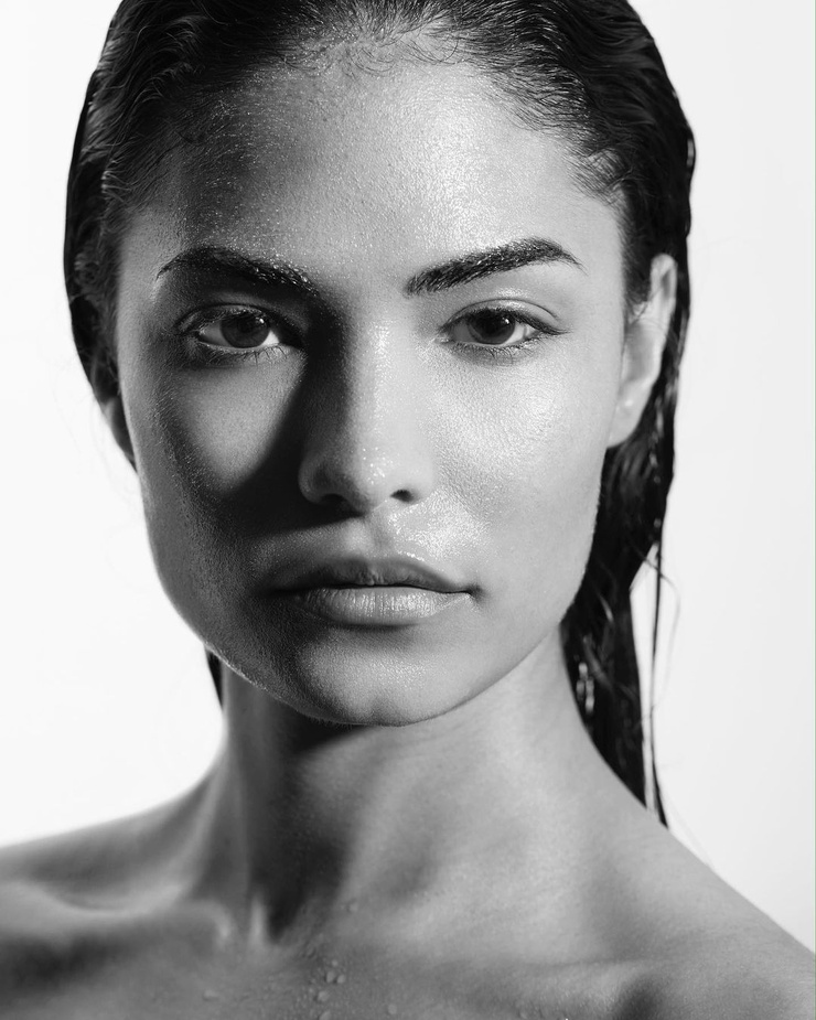 Picture of Rachel Rhea