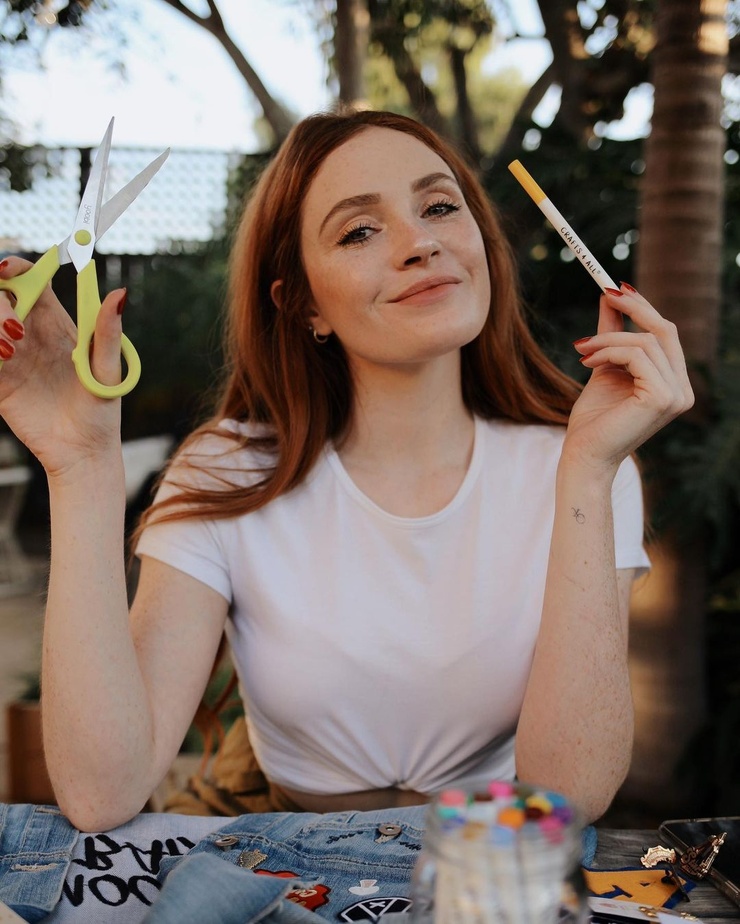 via Instagram (@xomissdanielle)