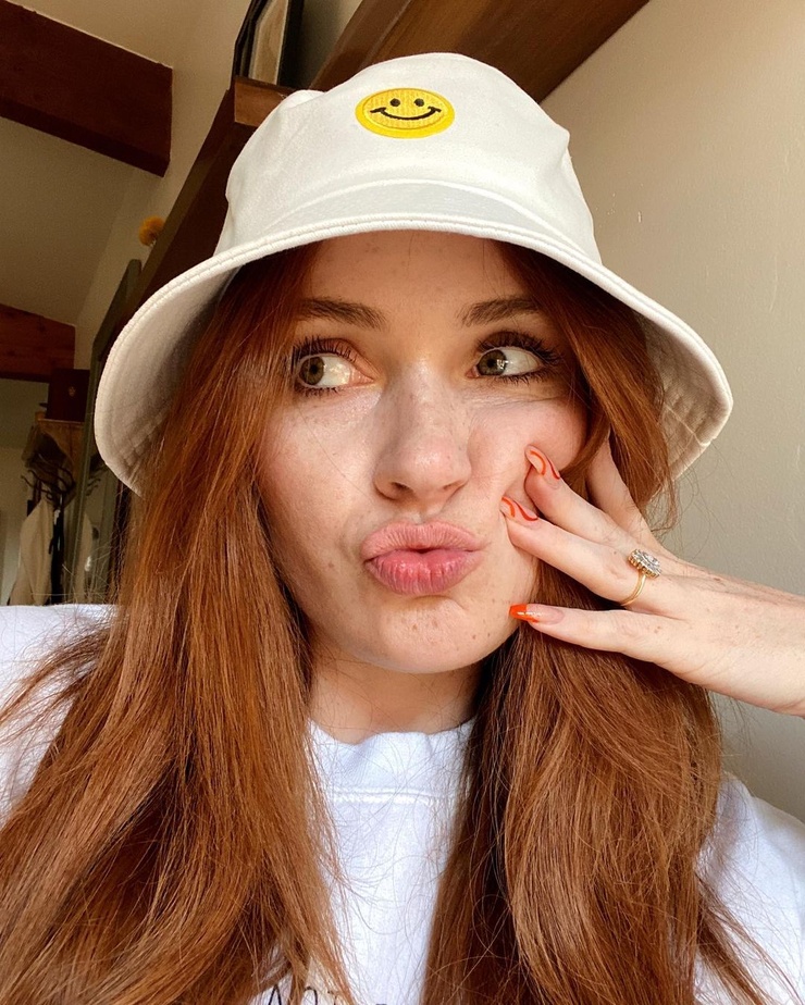 via Instagram (@xomissdanielle)