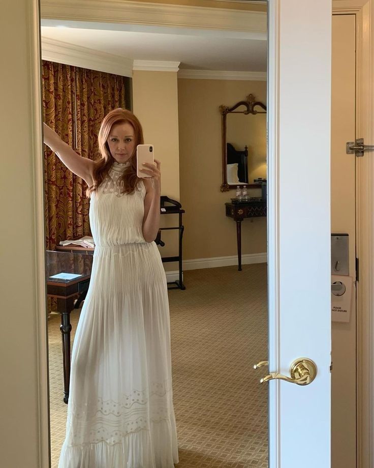 Picture of Lindy Booth