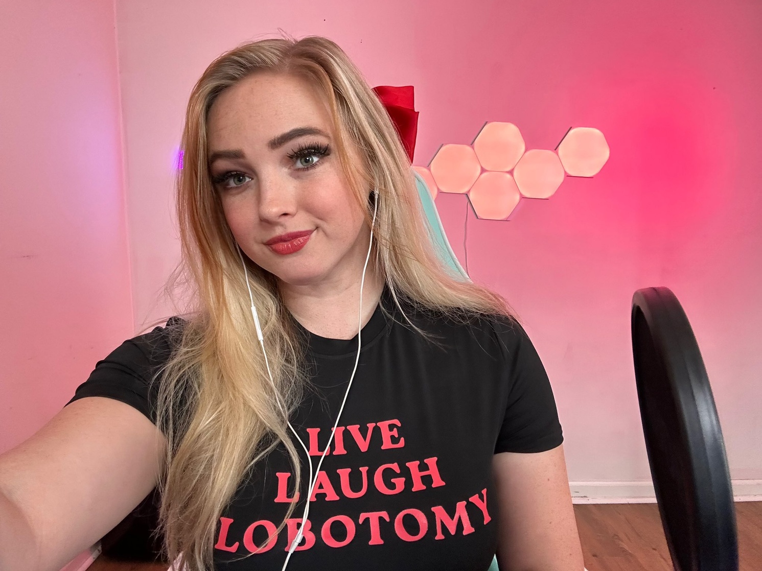 Michaela Lee picture