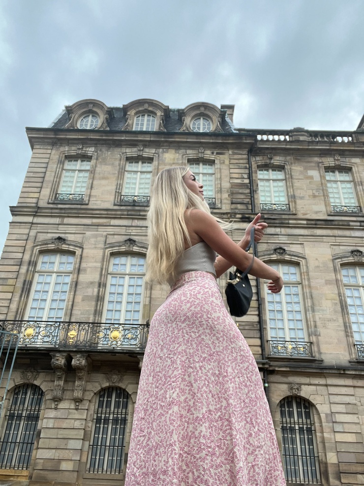 Picture of Gabrielle Moses