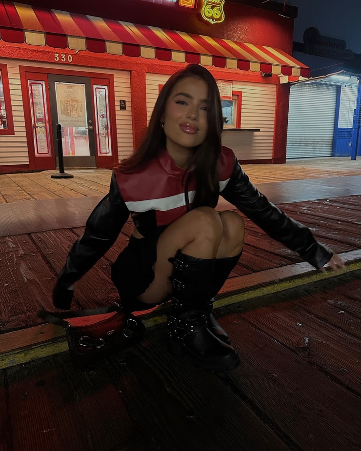 Crystal Bellotti picture