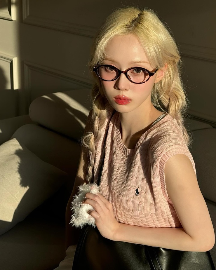 Min-Jeong Kim picture