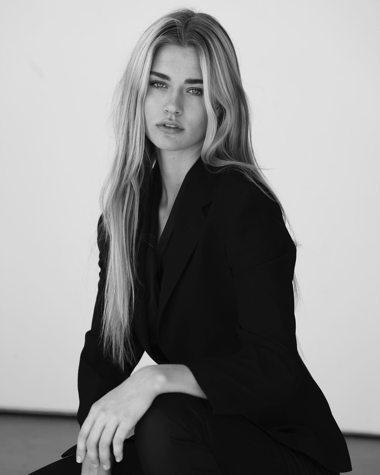 Taylor Moore I image