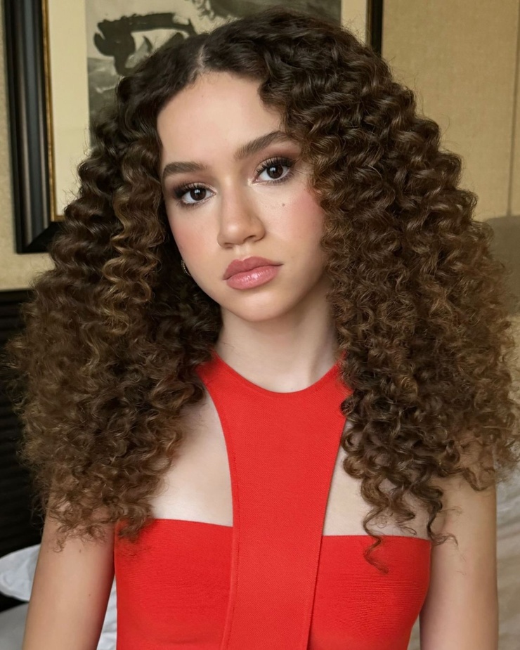 Picture of Chloe Coleman