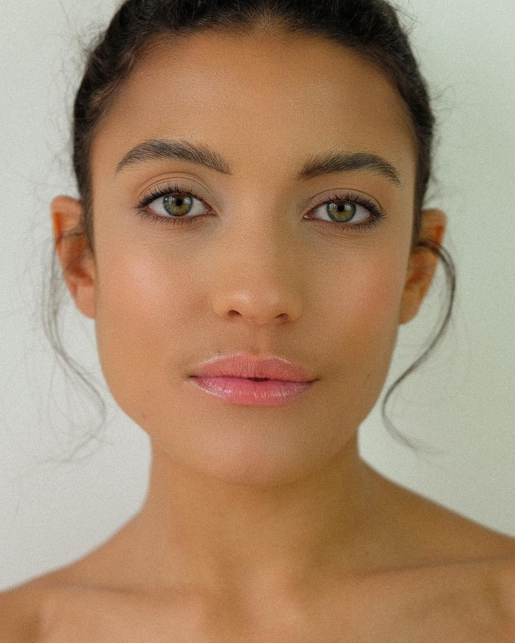 Picture of Renie Charlton