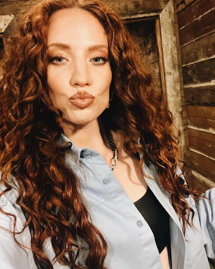 Picture of Jess Glynne
