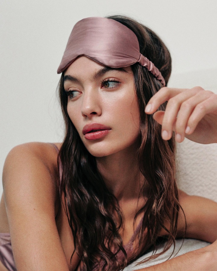 Claudia Vega model picture