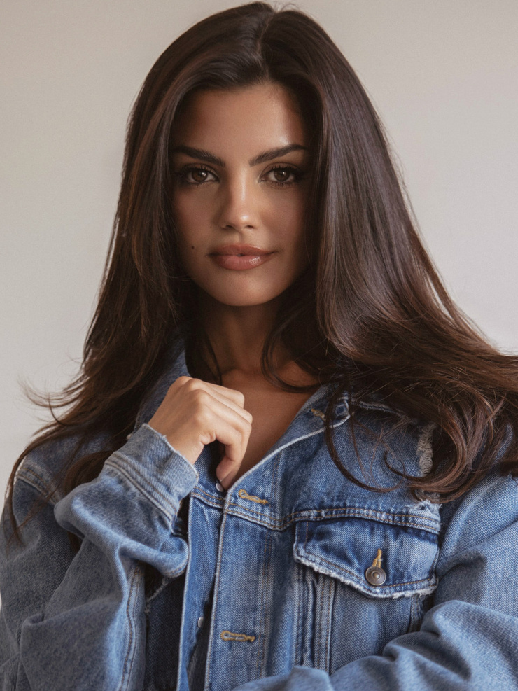 Picture of Mary Williamson (model)