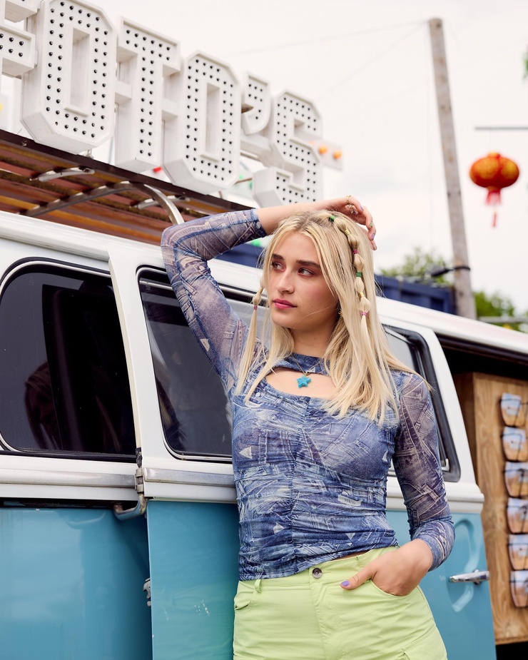 Daila Barneveld image