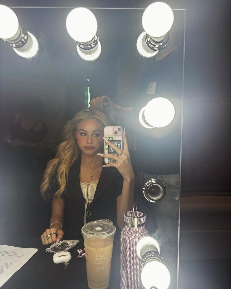 Picture of Ruby Rose Turner