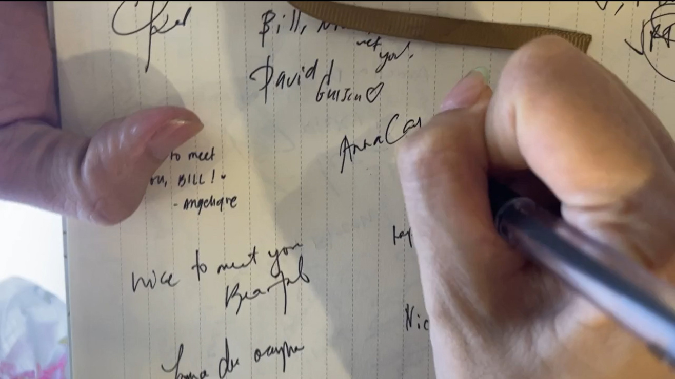 Anna Cay - Villalobos Entrepreneur | Content Creat