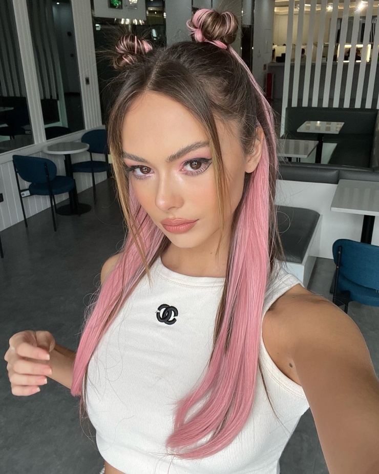 Picture of Alice Yaxley