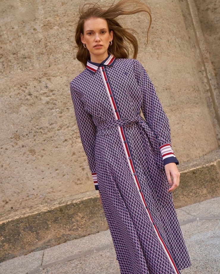 Picture of Catherine Lewis