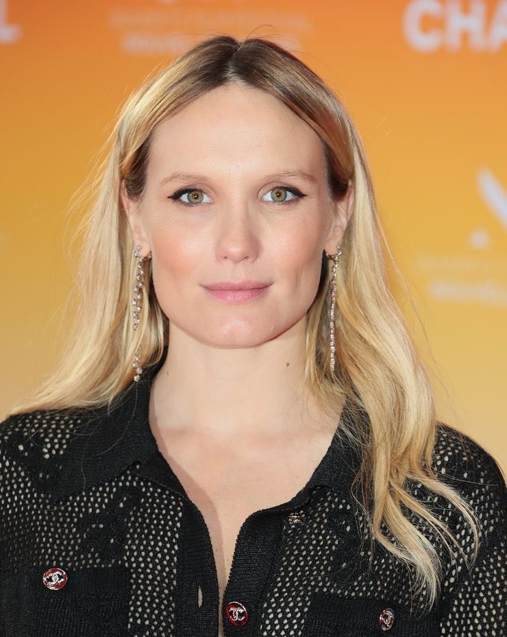 Picture of Ana Girardot