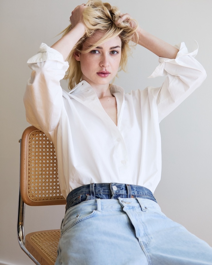 Picture of Bella Monroe