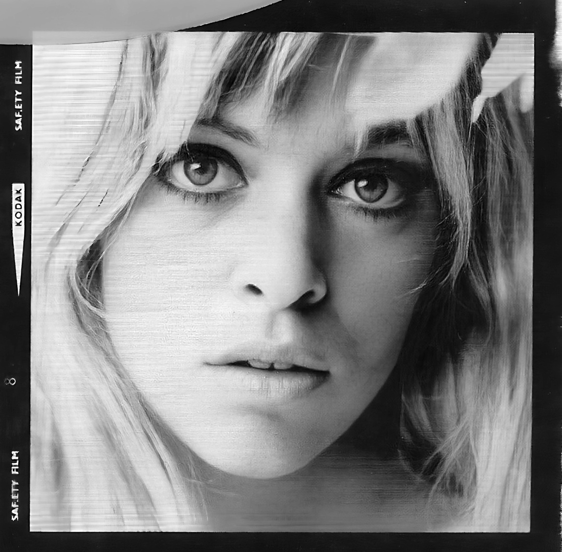 Edina Ronay