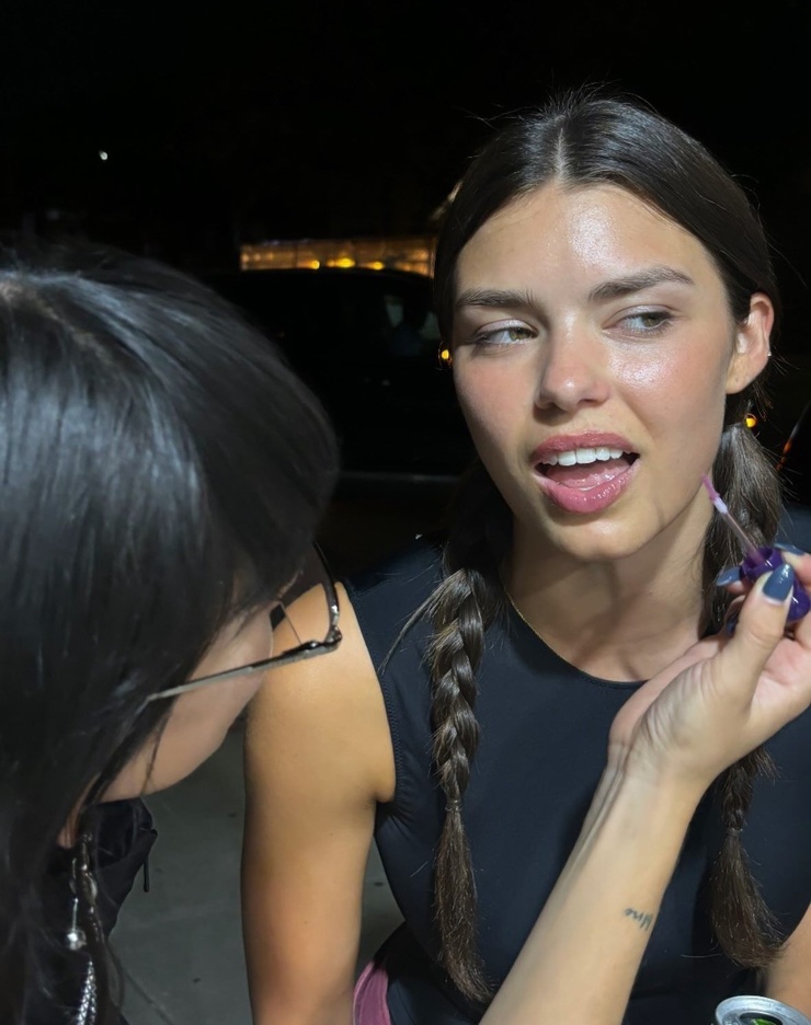 Picture of Lauren Searle