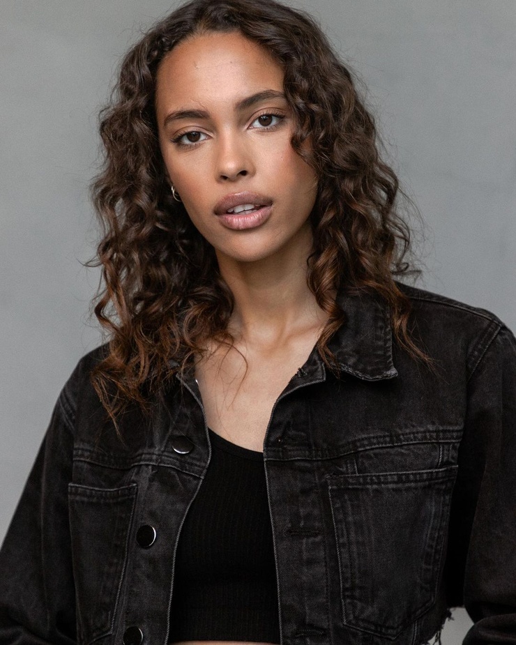 Picture of Natalie Brown model