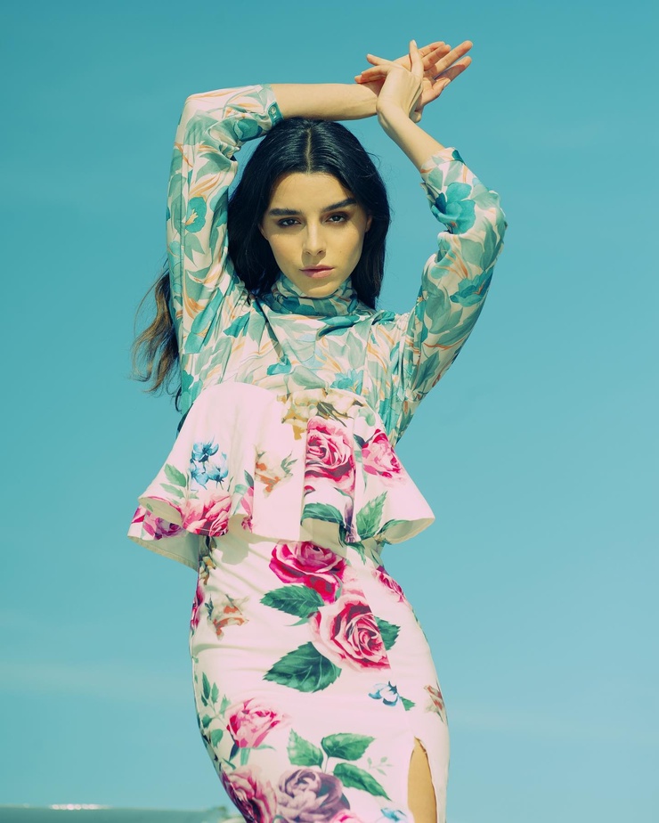 Ally Ott image