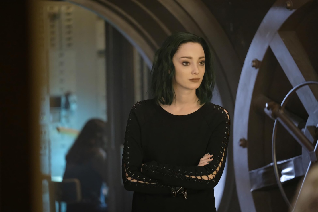 Picture of Emma Dumont